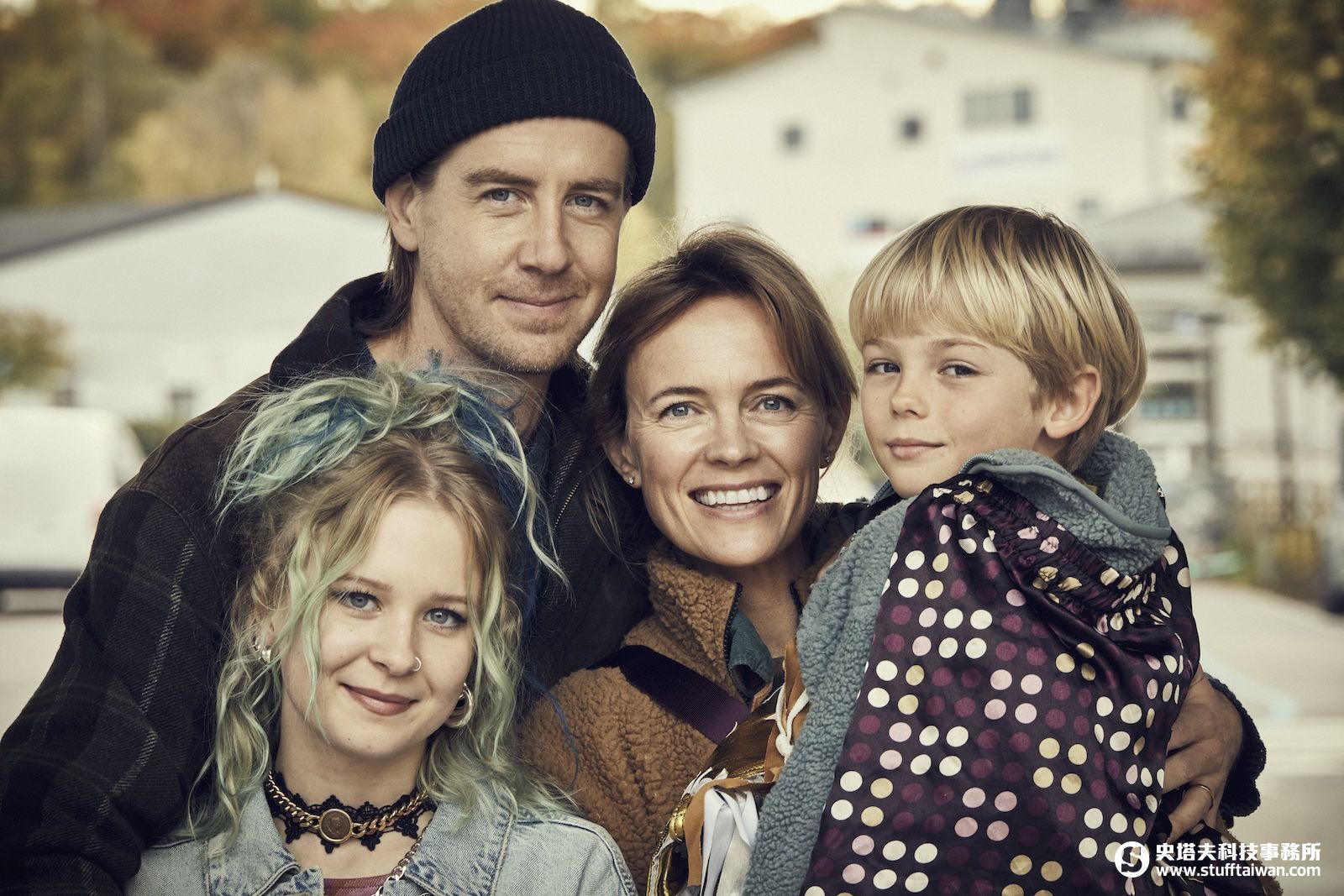 Netflix電影《放手再愛》一場意外的家庭之旅 – 史塔夫科技事務所