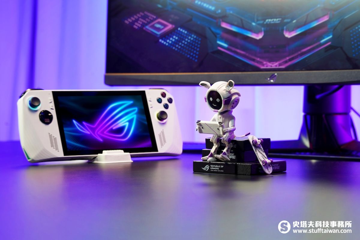 ROG信仰具象化！「ROG OMNI」可動公仔降臨，開啟你的潮玩電競宇宙 – 史塔夫科技事務所